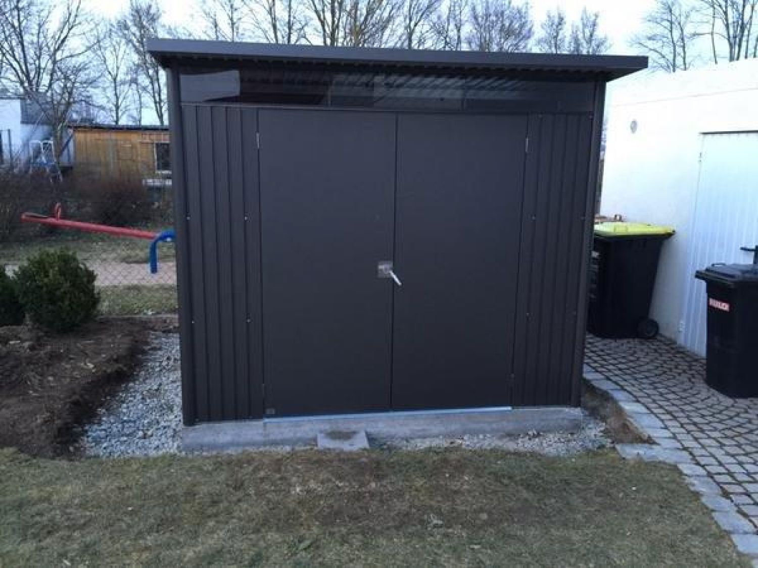 Biohort metalen berging Highline H2 275x195x222 cm met dubbele deur ...