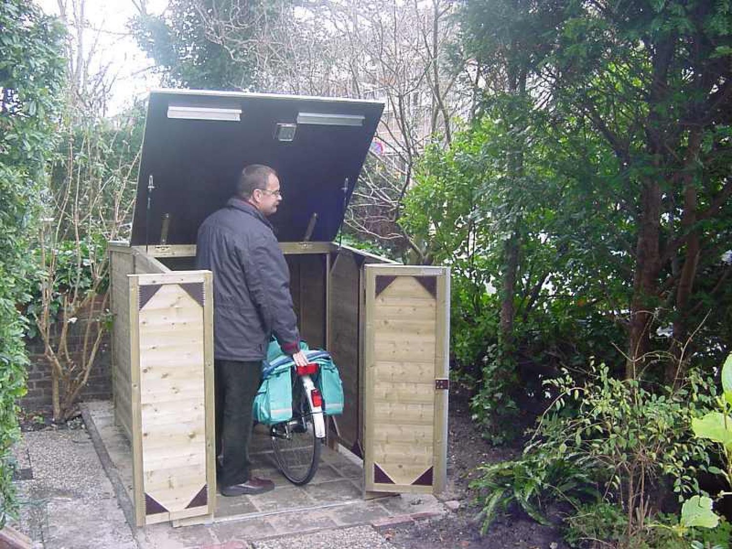 Multi-functionele fietsenberging 150x215x130 cm | Van Kooten